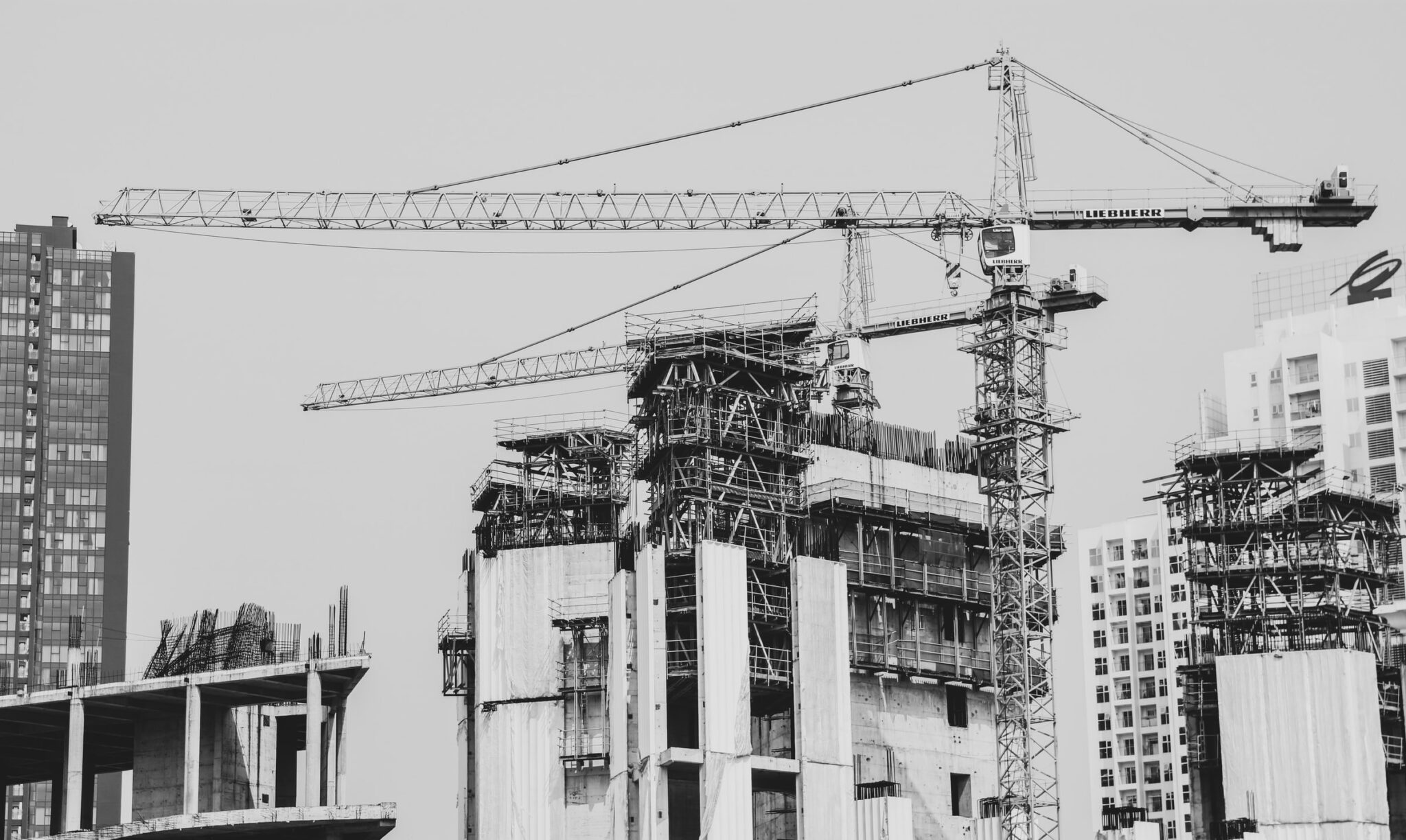 【現役ゼネコン社員が解説】施工管理（現場監督）ってどんな仕事？きついの？ | PAPAKEN|ぱぱけん